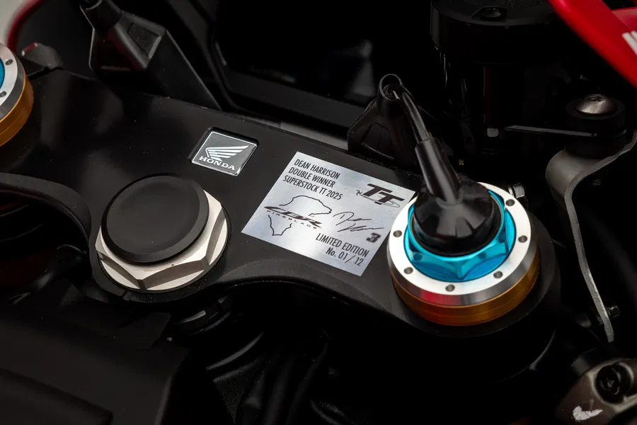 Dean Harrison Replica TT Fireblade: Only 12 to be made | THE Ducati ...